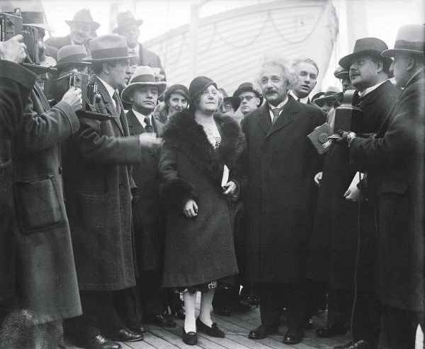 爱因斯坦 （Albert Einstein，1879～1955）_三联生活周刊