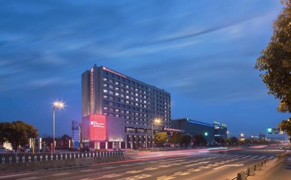 明快敞亮活力温馨 希尔顿花园酒店点亮你24小时好心情_三联生活周刊